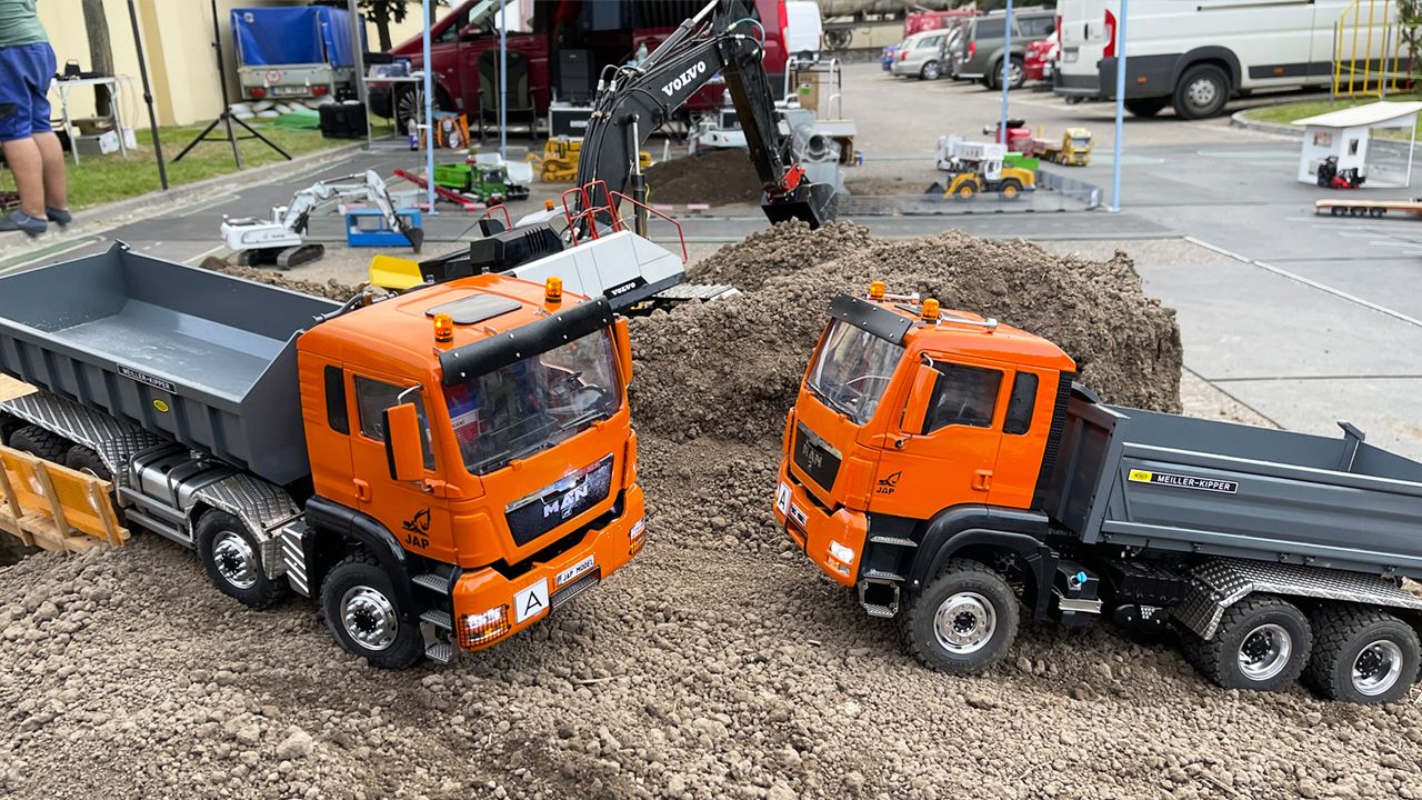 Svět RC modelů představil auta Man TGS 8x8 a 6x6 | Stream