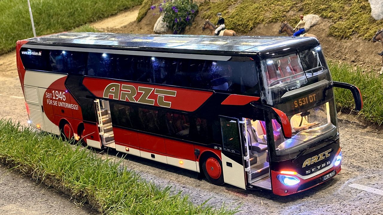 RC model autobusu Setra na výstavišti v Rakousku | Stream
